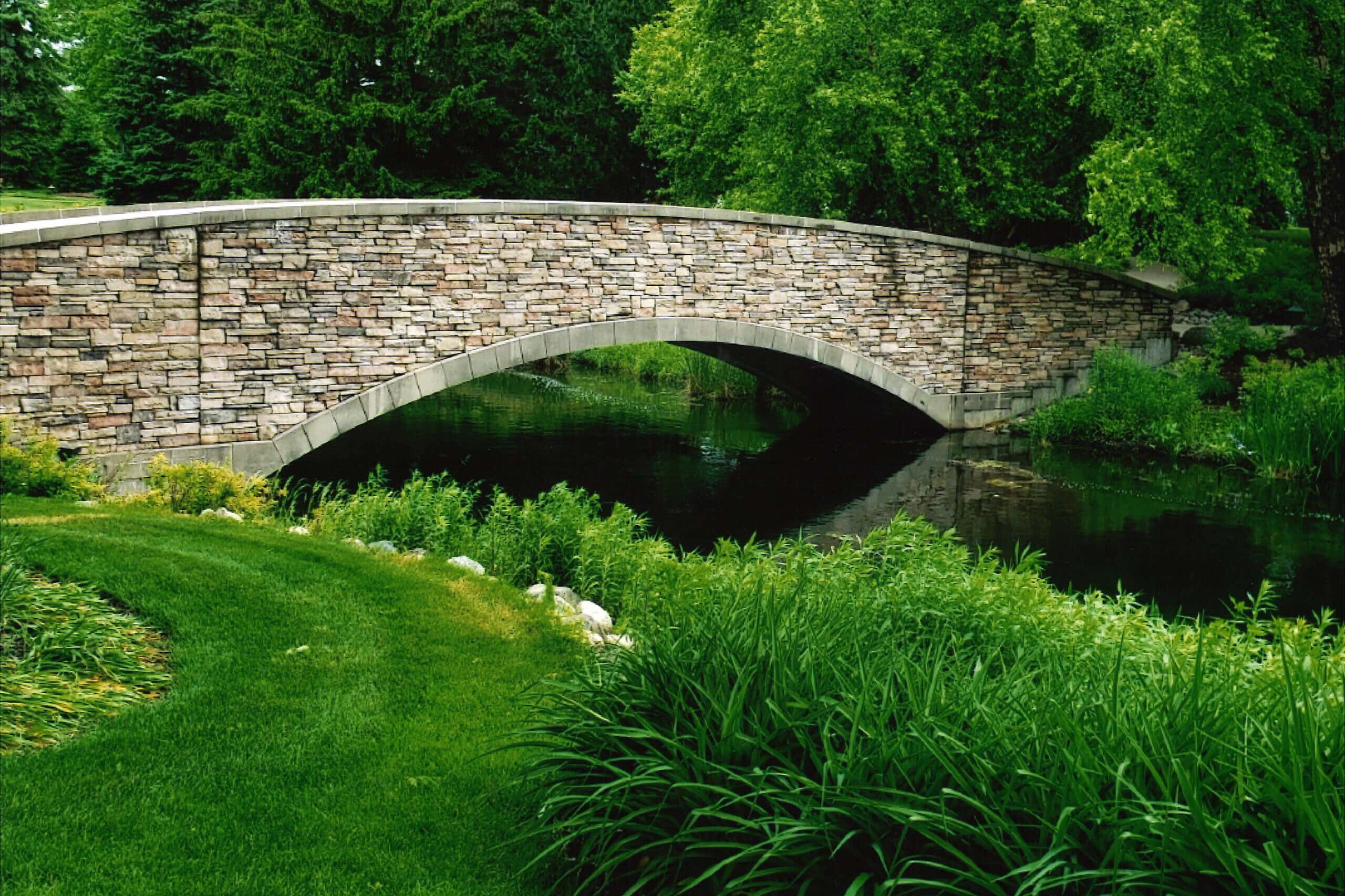 The Prize for Keeping Barrington Beautiful – The Garlands of Barrington